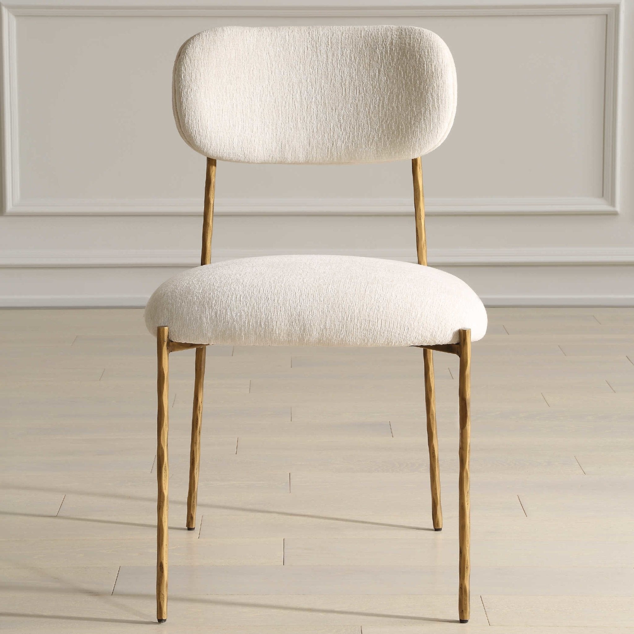 Callista Dining Chair | Floating Back Design | Design Tap – ShopDesignTap